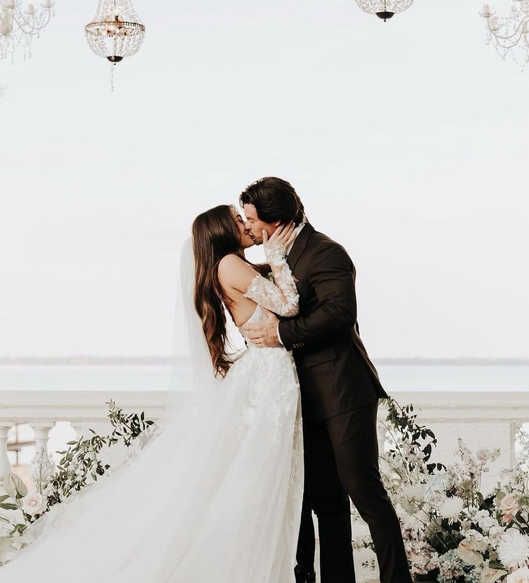 The fairytale wedding of "Siesta Key" stars Garrett Miller and Makenna ...